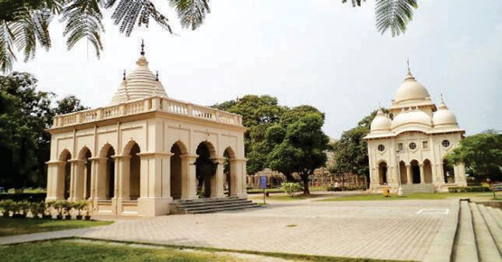 Pariprasna Swami Tapasyananda - Dilip Quarterly